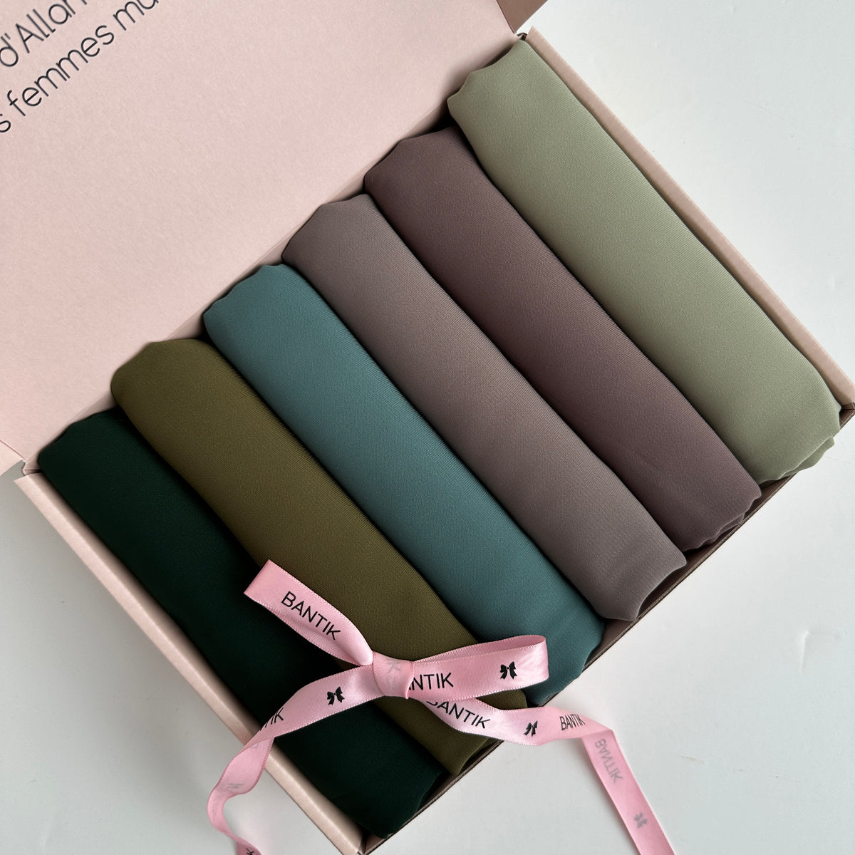 Box Cadeaux Hijab – Coffrets Prêts à Offrir | BANTIK
